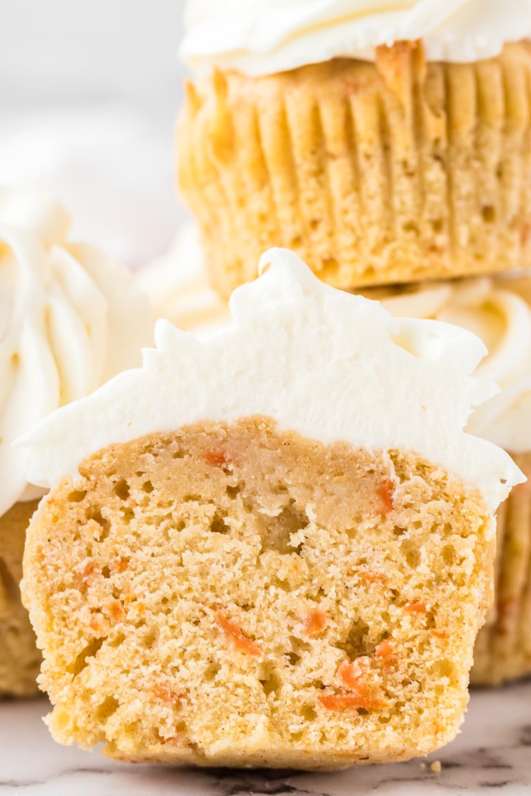 CARROT CAKE CUPCAKES - WonkyWonderful