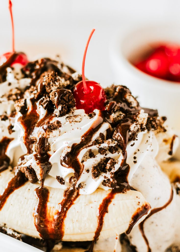 OREO SUNDAE BANANA SPLIT + WonkyWonderful