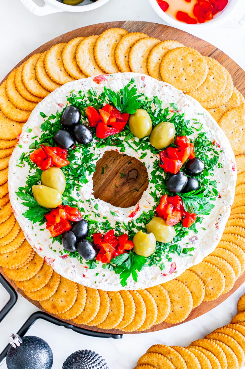 CHEESE BALL WREATH - WonkyWonderful